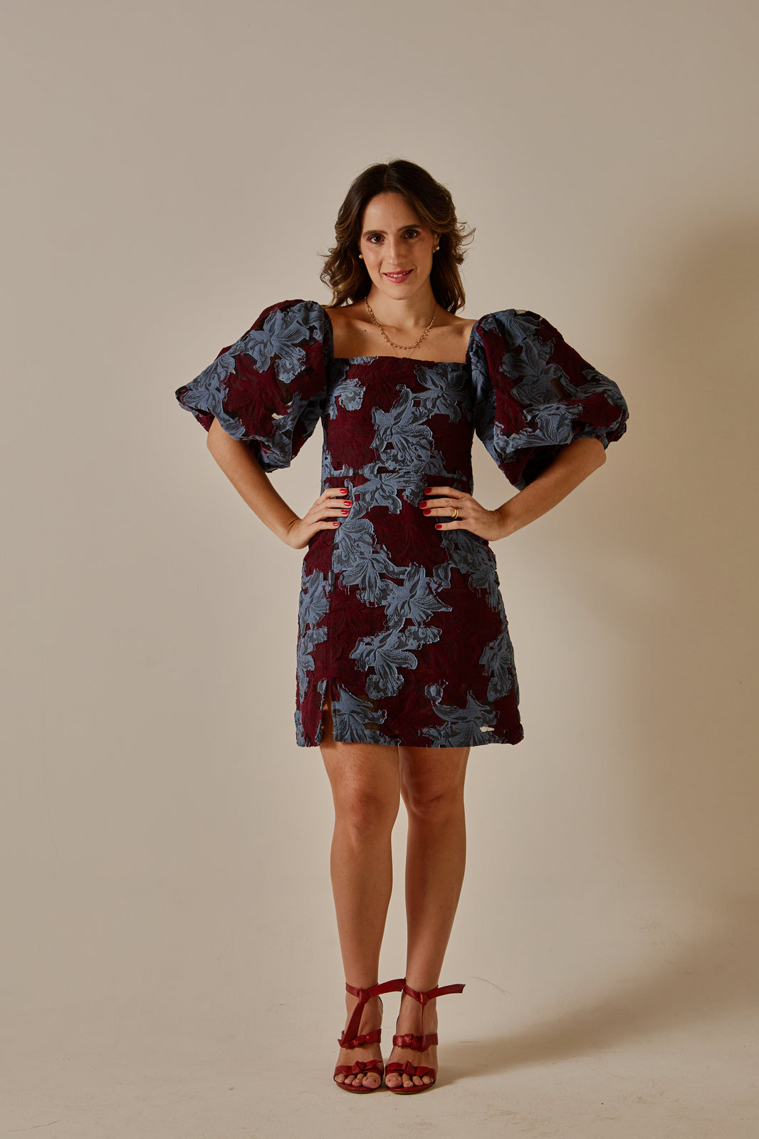 Anna Brand – ANNA BRAND